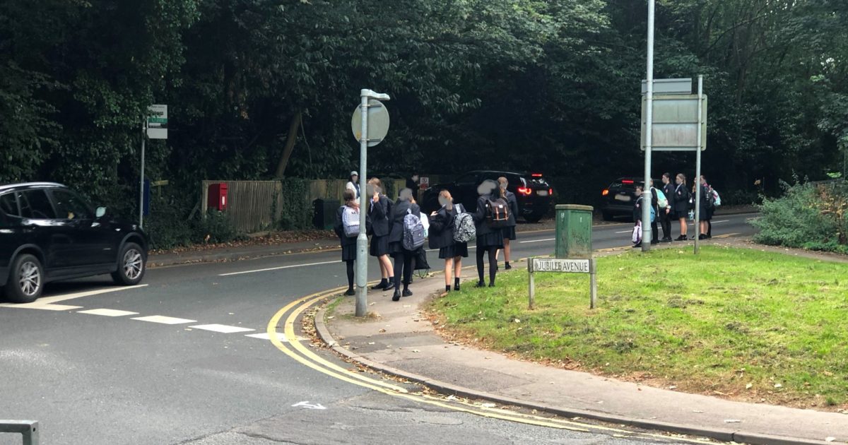 Holt Crossing - Wokingham Constituency Labour Party - Wokingham ...