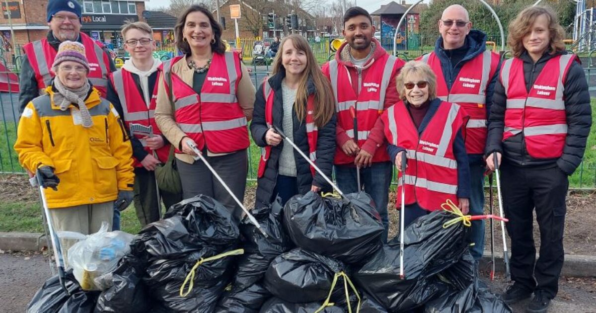 Litter picking is good for you! - Wokingham Constituency Labour Party ...
